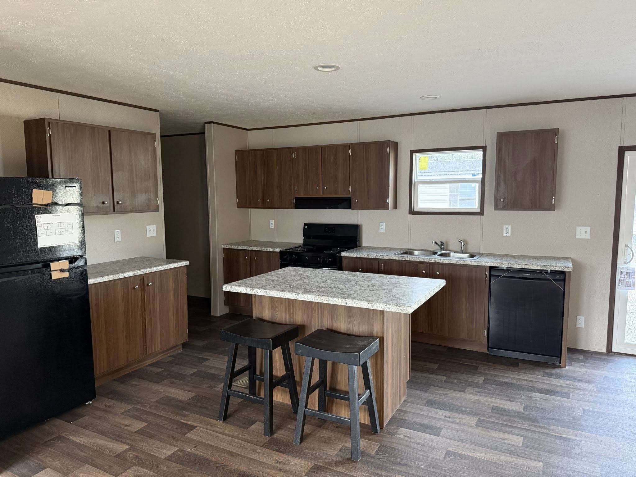 Tru Redwood Manufactured Home - Red Rock Homes